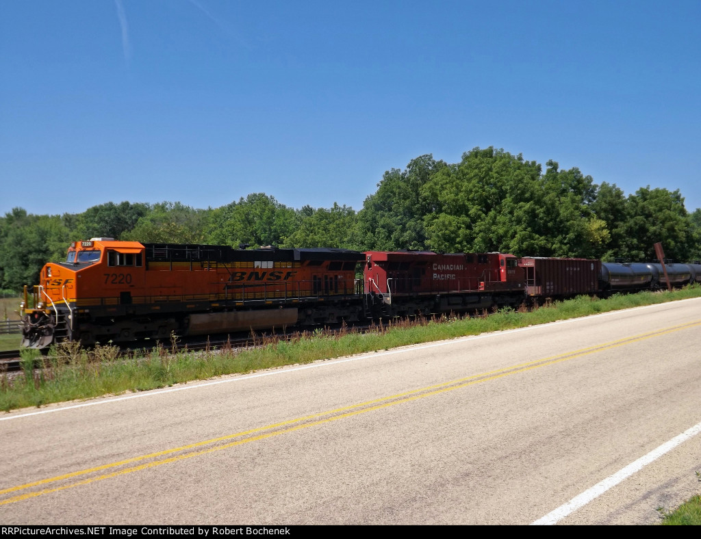 BNSF eastbound waiting at Nelson Dewey State Parn